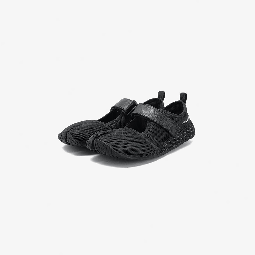 Pyopp Fledge Tabi-Ku Barefoot Shoes - Black – Barefoot Shoes Australia