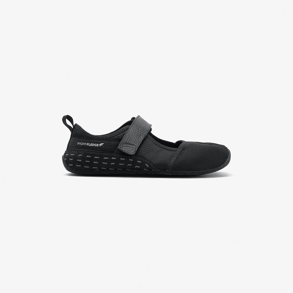Pyopp Fledge Tabi-Ku Barefoot Shoes - Black – Barefoot Shoes Australia